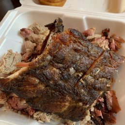 TOM JENKINS B-B-Q - 459 Photos & 1004 Reviews - 1236 S Federal Hwy ...