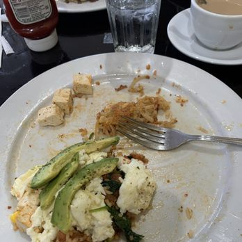 BEA BEA’S - Updated November 2024 - 5166 Photos & 4575 Reviews - 353 N ...