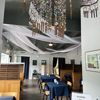 FISHING ROCK EATERY AND LOUNGE - Updated May 2026 - 43 Photos & 42 ...