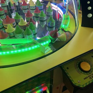 MAIN EVENT AVON - 84 Photos & 78 Reviews - 35605 Chester Rd, Avon, OH ...