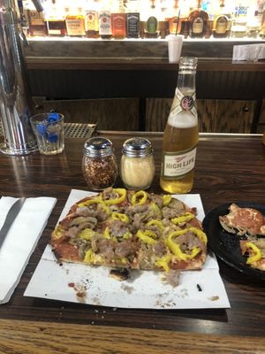 MCINTOSH’S PUB & GRUB - Updated April 2025 - 27 Photos & 37 Reviews - 6 ...