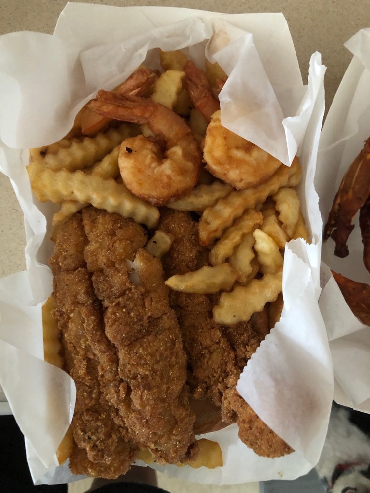 TULA’S FISH AND CHIPS - Updated July 2024 - Greenville, North Carolina ...