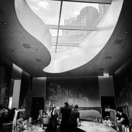 Z BAR - Updated May 2026 - 519 Photos & 238 Reviews - 108 E Superior St ...