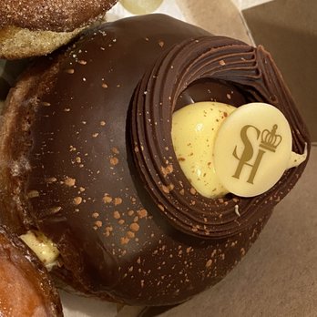 SAINT HONORÉ - Updated June 2025 - 2031 Photos & 1063 Reviews - 9460 W ...