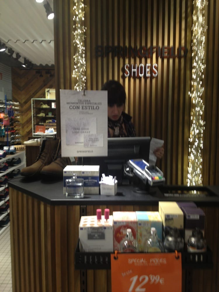 SPRINGFIELD SHOES - Updated June 2025 - C.C. Gran Vía, Alicante, Spain ...
