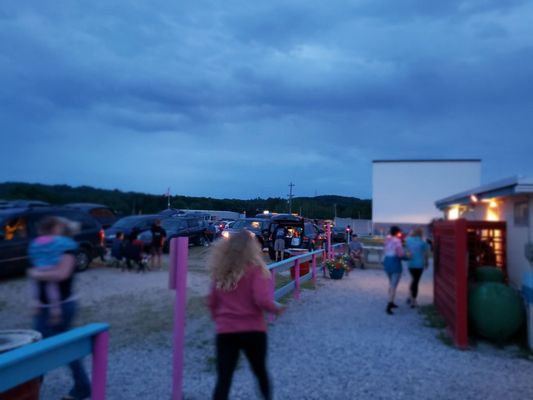 CHERRY BOWL DRIVE IN THEATRE - 41 Photos & 34 Reviews - 9812 Honor Hwy ...