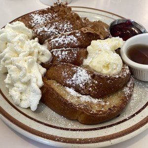 THE MONT - 58 Photos & 60 Reviews - 2411 SE Belmont St, Portland, OR ...