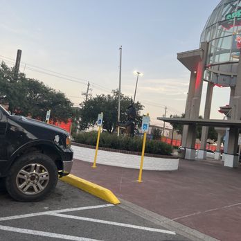 SPEC’S WINES, SPIRITS & FINER FOODS - Updated March 2025 - 243 Photos ...