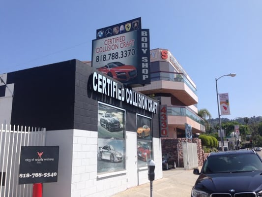 Sherman Oaks Collision Center