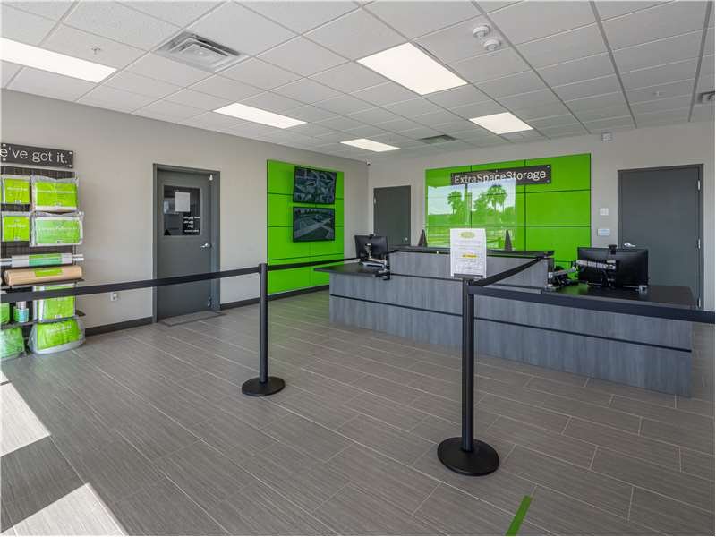 EXTRA SPACE STORAGE - Updated July 2024 - 10 Photos - 6174 S Goldenrod ...