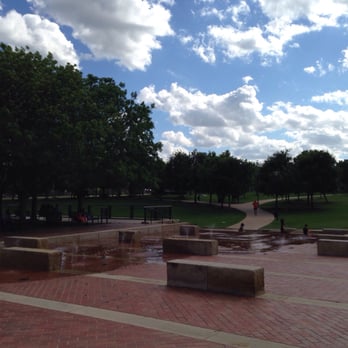 ADDISON CIRCLE PARK - Updated December 2025 - 101 Photos & 44 Reviews ...