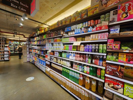 FOODCELLAR MARKET - Updated May 2026 - 174 Photos & 172 Reviews - 43-18 ...