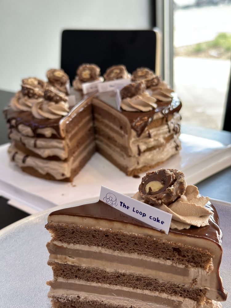 BESTEA & THE LOOP CAKE - 188 Photos & 89 Reviews - 3045 SW 34th St ...