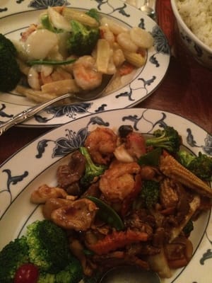 CHINA GARDEN CHINESE RESTAURANT - Updated November 2025 - 17 Reviews ...