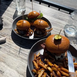 BRODERICK - WALNUT CREEK - Updated July 2024 - 2162 Photos & 1580 ...