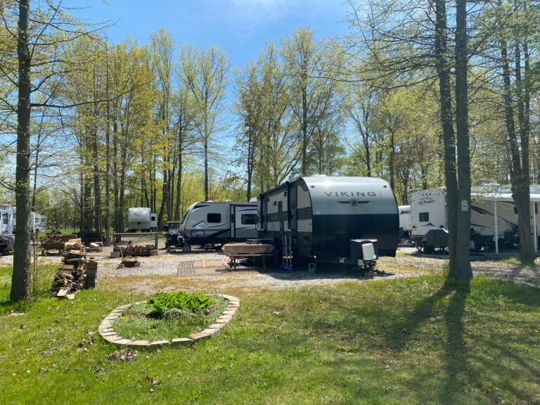 WILLOW LAKE CAMPGROUND - 3935 N Broadway, Geneva, Ohio - Campgrounds ...