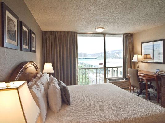 INN AT THE CONVENTION CENTER - Updated July 2024 - 84 Photos & 134 ...