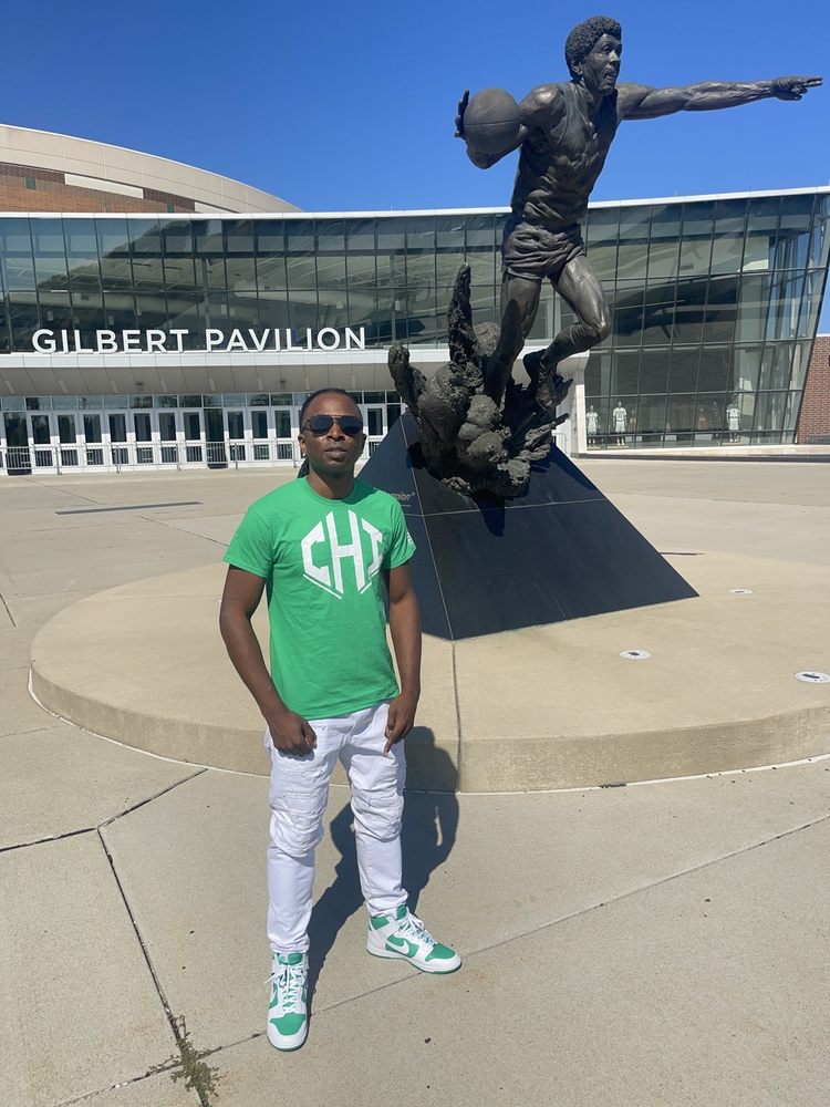 MAGIC JOHNSON STATUE - Updated April 2025 - 534 Birch Rd, East Lansing ...