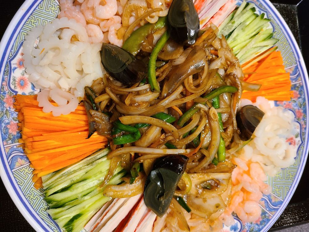 CHUN JANG - Updated December 2025 - 22 Photos - 7127 - 8650 112 Avenue ...