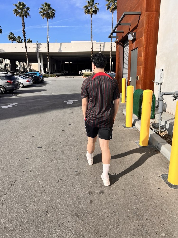 MR. SCISSORS BARBERSHOP - Updated July 2024 - 169 Photos & 125 Reviews ...