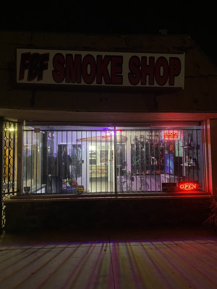 FBF SMOKE SHOP - Updated August 2025 - 23 Photos - 73282 CA-111 N, Palm ...
