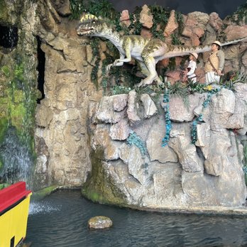 JURASSIC JUNGLE BOAT RIDE - Updated May 2024 - 67 Photos & 196 Reviews ...