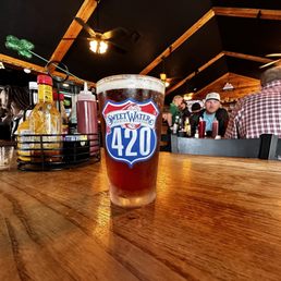 108 ALE HOUSE - Updated October 2025 - 139 Photos & 133 Reviews - 108 ...