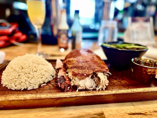 THE HEN AND THE HOG - Updated December 2025 - 414 Photos & 534 Reviews ...