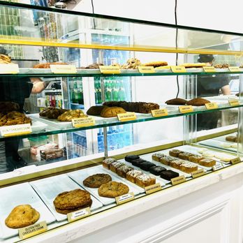 BEVERLY HILLS COOKIES - Updated November 2024 - 335 Photos & 232 ...