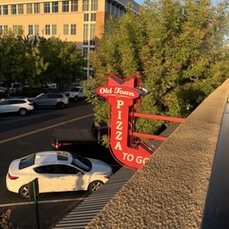 OLD TOWN PIZZA - Updated July 2025 - 612 Photos & 576 Reviews - 599 ...