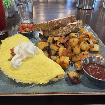 FIRST WATCH - Updated December 2025 - 115 Photos & 45 Reviews - 2943 N ...