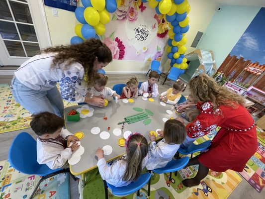 HAPPY EXPLORERS PRESCHOOL - Updated June 2025 - 15 Photos - 1063 Lenor ...