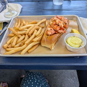 RIPTIDE RESTAURANT & BAR - Updated October 2025 - 111 Photos & 150 ...