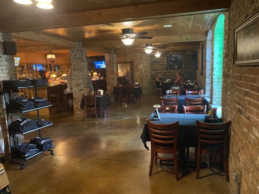 BROOKS TAVERN - Updated November 2024 - 18 Photos & 37 Reviews - 10 Oak ...