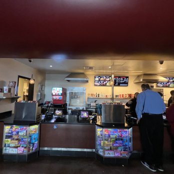 AMC UTC 14 - Updated June 2024 - 58 Photos & 47 Reviews - 4425 La Jolla ...