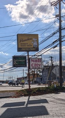 FLANDERS DONUT & BAKE SHOP - Updated May 2026 - 129 Photos & 179 ...