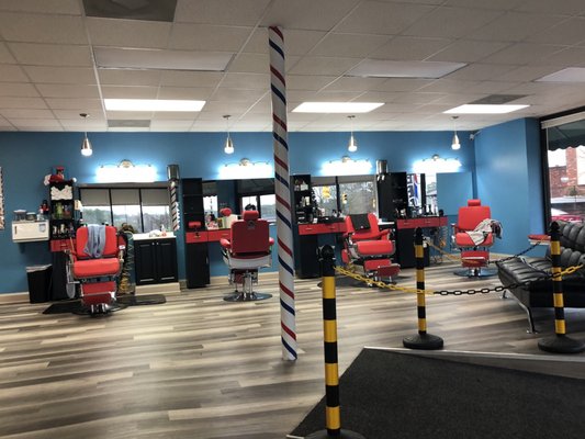 MAJOR LEAGUE BARBERSHOP - Updated November 2025 - 702 B N Main St ...