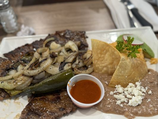 MR. MENUDO - Updated September 2025 - 206 Photos & 185 Reviews - 12215 ...