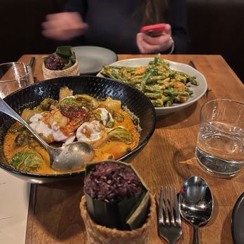 WAYLA - Updated July 2024 - 2307 Photos & 697 Reviews - 100 Forsyth St ...