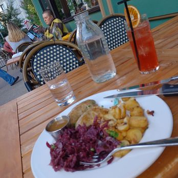 GRAYLYNN - Updated October 2024 - 413 Photos & 118 Reviews - 537 Main ...