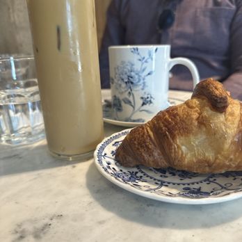 MAMAN - Updated August 2025 - 164 Photos & 51 Reviews - 5801 Sunset Dr ...