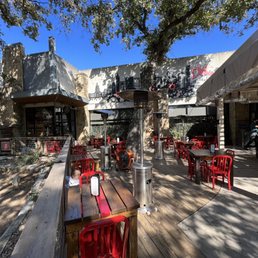 DISTRICT KITCHEN & COCKTAILS - Updated October 2025 - 830 Photos & 829 ...