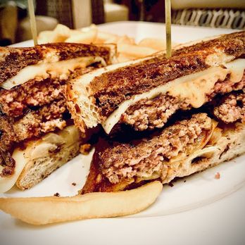 CAFÉ MILANO - Updated April 2025 - 1077 Photos & 614 Reviews - 2707 S ...