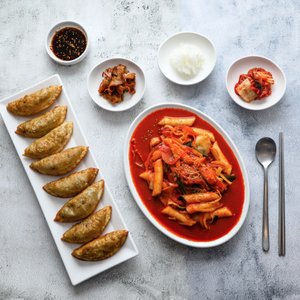 MINARI - Updated November 2024 - 19 Photos - 323 13th Ave NE ...