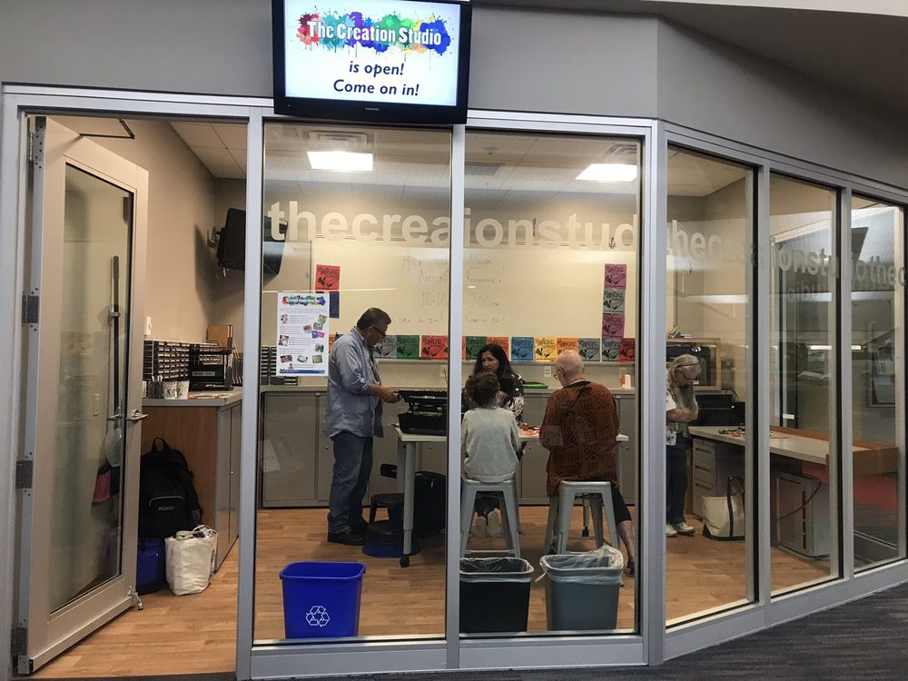 BETTENDORF PUBLIC LIBRARY - 2950 Learning Campus Dr, Bettendorf, Iowa ...