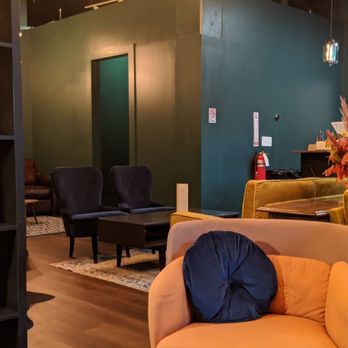 VESPER - Updated August 2025 - 132 Photos & 72 Reviews - 924 Garrett St ...