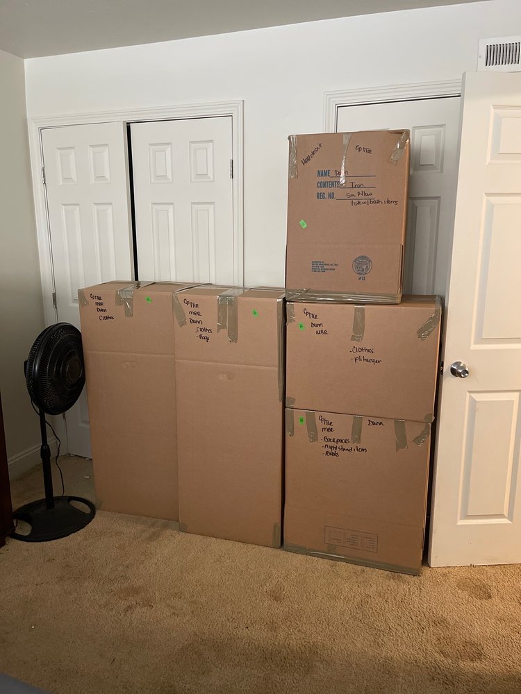 APPLE MOVING - Updated May 2025 - 60 Photos & 151 Reviews - 9807 Brown ...