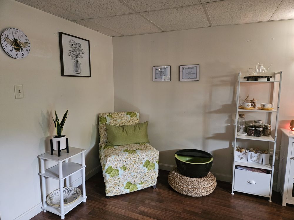 BEE NATURAL SPA - Updated January 2026 - Request an Appointment - 13 ...
