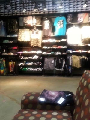 ZUMIEZ - Updated July 2025 - 825 Dulaney Valley Rd, Towson, Maryland ...