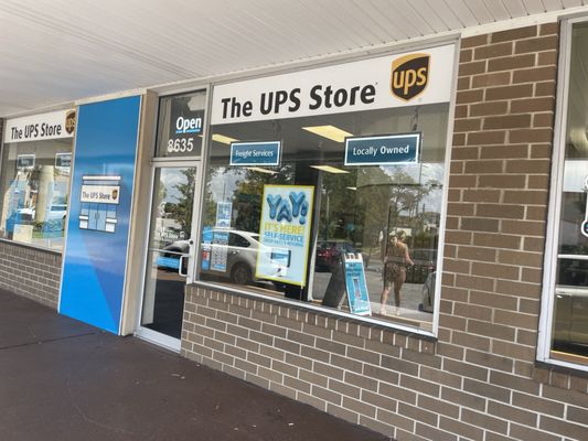 THE UPS STORE - Updated December 2025 - 23 Photos & 23 Reviews - 8635 W ...